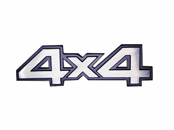 4x4 Metal Logo Silver – Trims